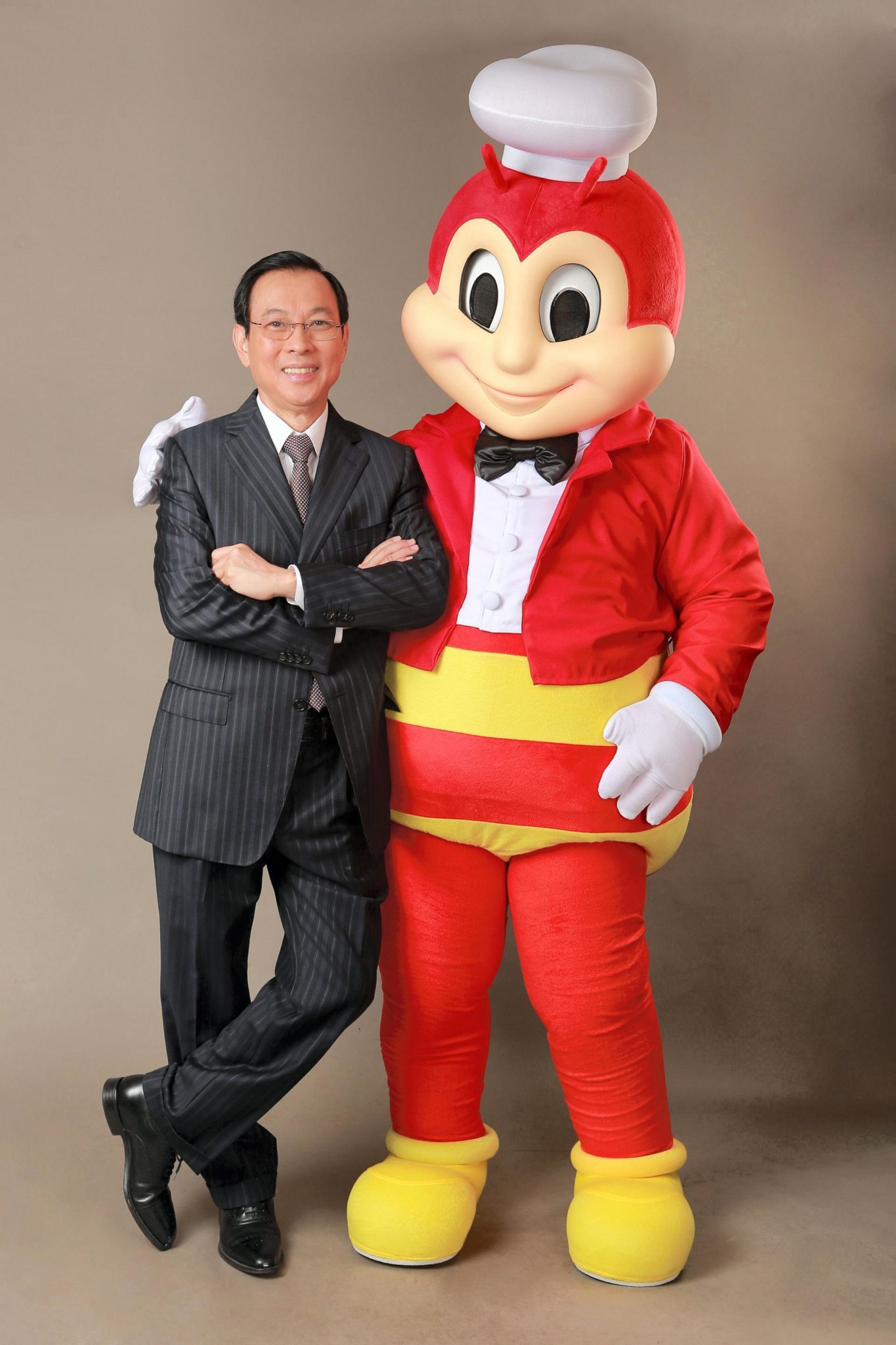 Rags To Riches Story Of Jollibee’s Tony Tan Caktiong